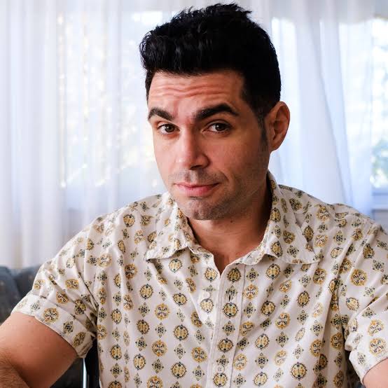 “The Collective”: An Interview with Tom DeNucci – WorldFilmGeek